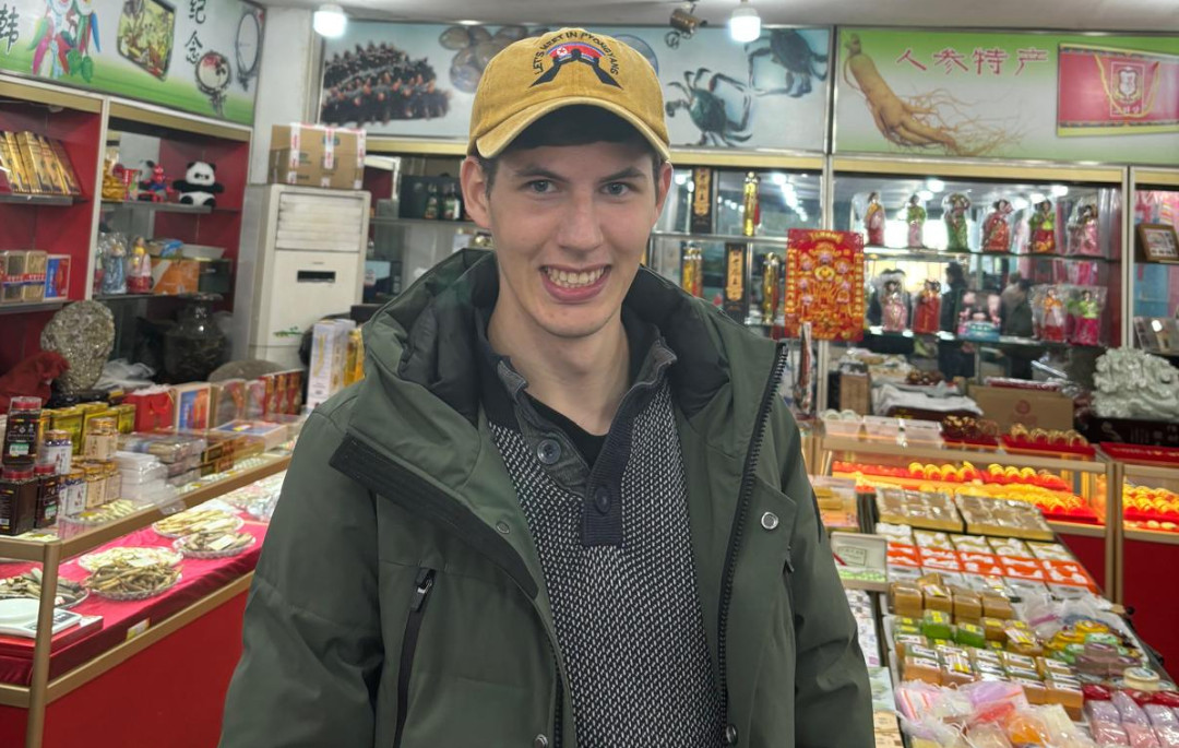 Kyrill De Pauw (20) uit Aalter ontdekt christelijke kerken in China | Otheo